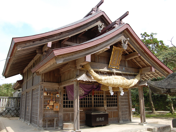 Hakuto Shrine and the Hakuto Coast | CHUGOKU＋SHIKOKU×TOKYO (JAPAN)